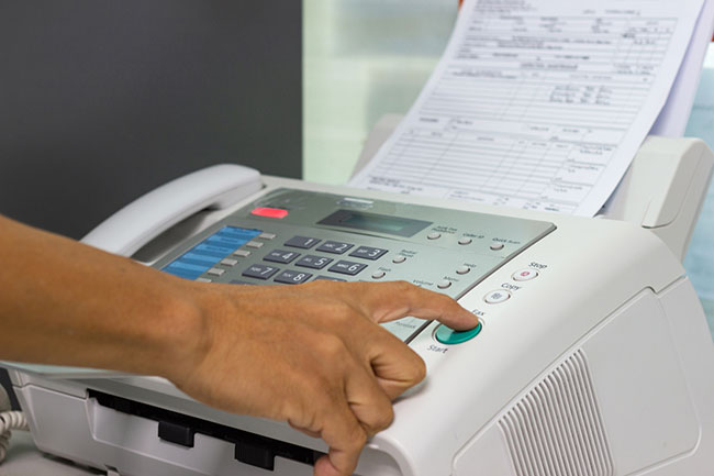 Reasons to Use Fax Services